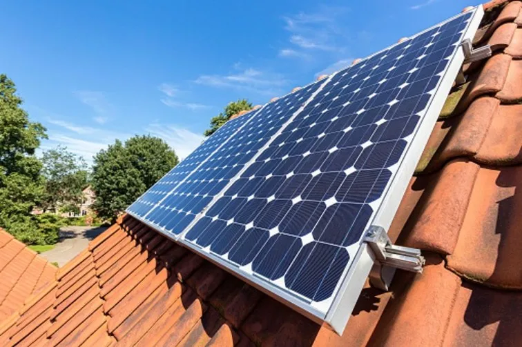 Tesla solar panel technology store